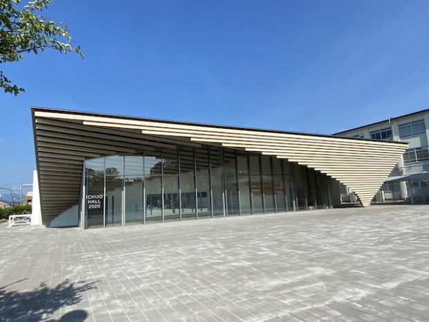 体験から得た自信と探究心で世界へ羽ばたく 「アクティブ シチズン」を育てます 奈良市立一条高等学校 校長 錦秀知先生 | ミライノマナビ WEBサイト